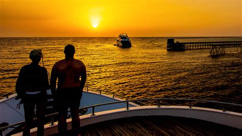 The Worlds Best Liveaboards Zublu