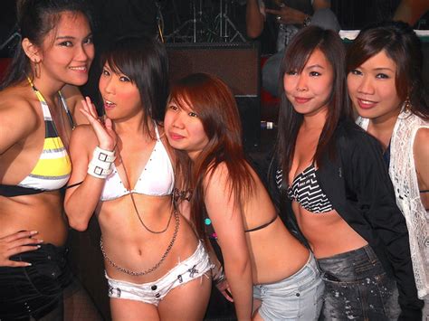 Bikini Party Girls A Photo On Flickriver
