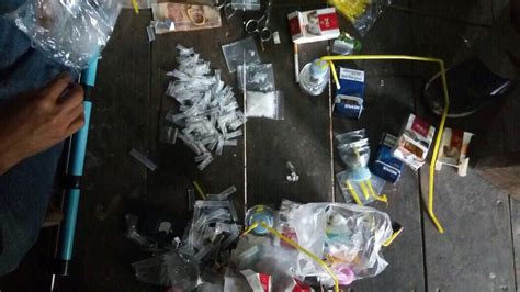 តុលាការ ខេត្ត កណ្ដាល ផ្តន្ទា ទោស ជនជាប់ចោទ ពីរ នាក់ រឿងគ្រឿងញៀនជាង១០០កញ្ចប់ ដាក់ ពន្ធនាគារ ៥ឆ្នា