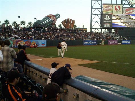 2009 A 19 Y O Mason Saunders Makes His First Major League Start For A