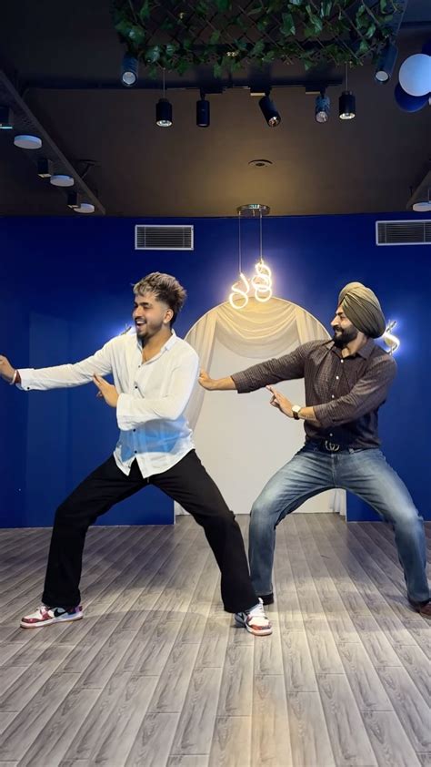 Tushar Verma Angreji Wali Madam😍💥 Newtrend Tusharverma01 🕺 N