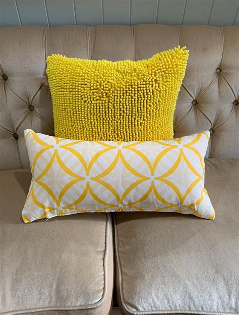 Cushions Mixed Yellow X8 Bundle Rockhampton Vintage Hire