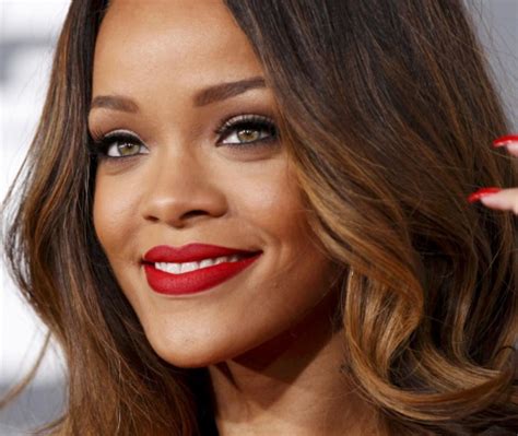 Top 6 Lipstick Shades For Dark Skin Lifestylica