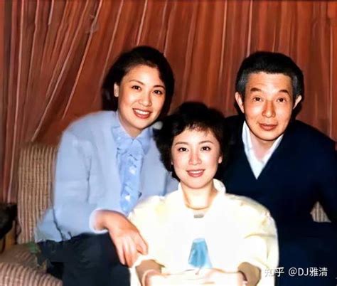 汪嘉伟前妻邓星，从小跟在秦怡身边长大，如今67岁，儿子成为她最大的骄傲 知乎