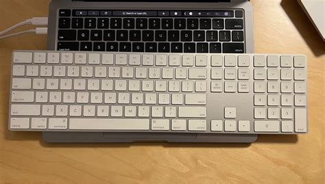 Magic Keyboard With Numeric Keypad 電腦＆科技 電腦周邊及配件 電腦鍵盤及相關產品 Carousell
