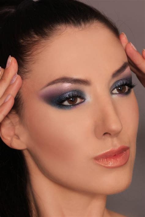 Опушен грим за начинаещи полезни съвети от Fiore Make Up