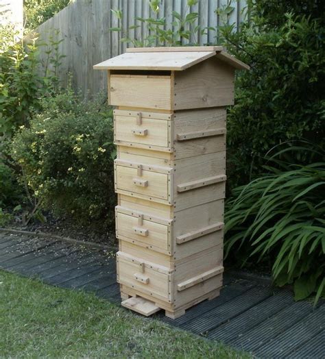 Beehive Plans For Beekeeping On The Homestead Bee Hive Plans