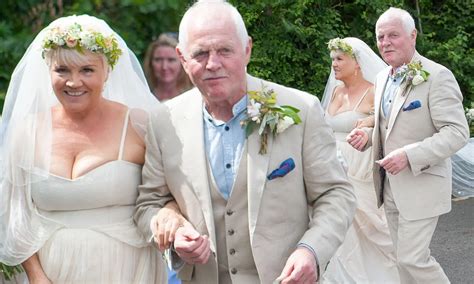 Christopher Chittell Biography Height And Life Story Super Stars Bio