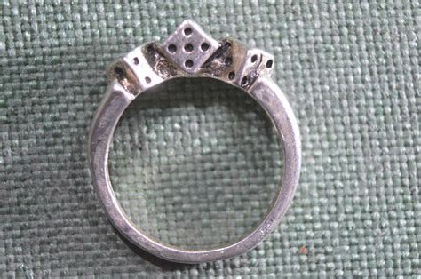 Купить Кольцо, колечко "Игральные кубики". Игрок, удача. Диаметр 18,8 ...