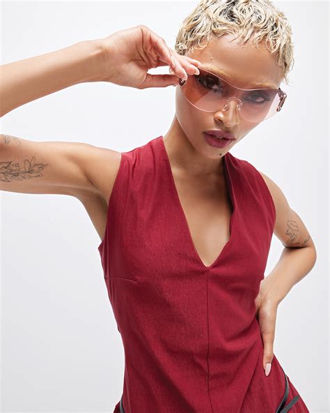 Foschini Sa Galentines If You Must Give A Nod To The Colour Of