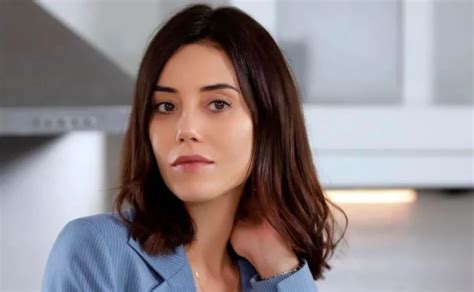 Cansu Dere Turkish Actress Still Missing After The Earthquake But