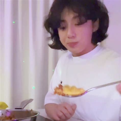 𝐧𝐤ᴊɪᴍɪɴ ꜰᴀᴄᴇ on Twitter รปนองจองกกไลฟนผานหนาทล มากรอบคอ