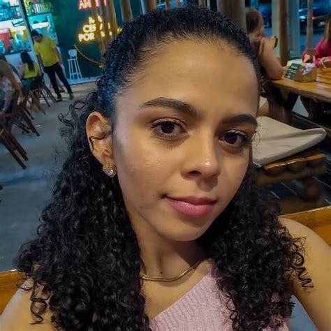 Maria Luciana Maria Luciana765 • Threads Say More