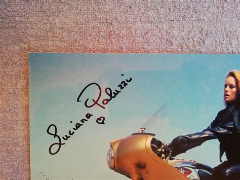 James Bond 007 Thunderball Luciana Paluzzi Fiona Volpe Handsigned