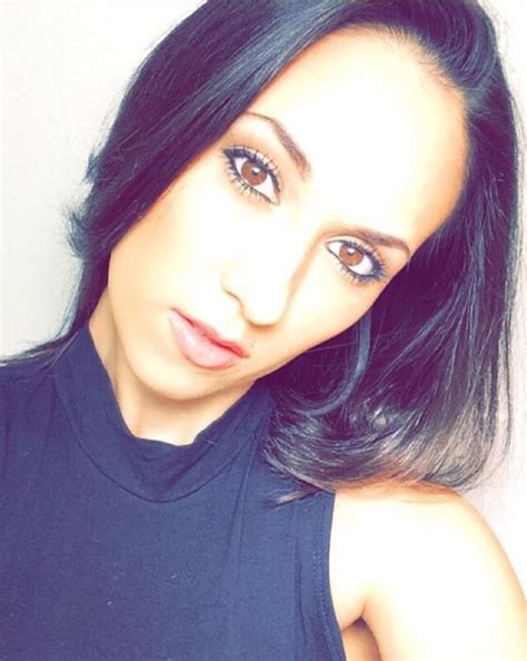 Who Is Sarah Illustrates Age Height Husband Ethnicity Wiki Bio Net Worth Wassup News