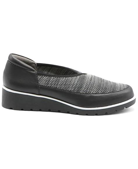 Adrienne Vittadini Trask Womens Stretch Knit Slip Ons Shoe And Reviews