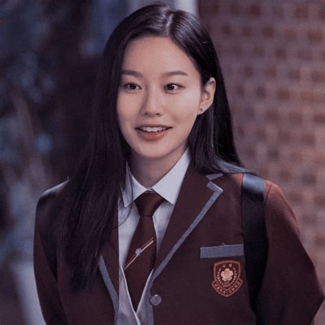 ↳ 𝐒𝐨𝐨𝐣𝐢𝐧 𝐓𝐫𝐮𝐞 𝐁𝐞𝐚𝐮𝐭𝐲𓂃 ╰─ ©𝘀𝗶𝗻𝘁𝗮𝗮𝗮𝗻𝘂𝗿 Aktris Selebritas Gadis Cantik