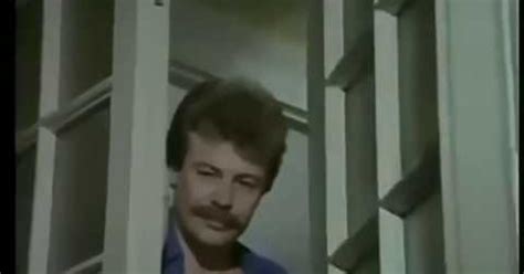 Tecavüze Uğrasanız Her şeyi Bırakıp Intihar Eder Misiniz Kizlarsoruyor