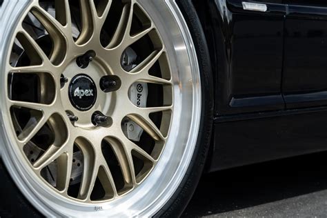 Bmw E46 M3 With 18 Ml 10rt Wheels In Machined Lip Gloss Motorsport Gold