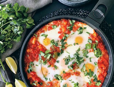 Frijoles Con Aguacate Y Huevos Cocinando Con Neus