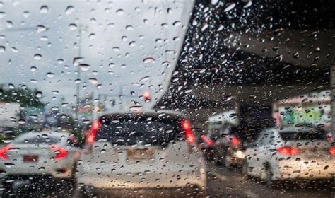 Dirigir Na Chuva 15 Dicas Importantes Para Sua Segurança