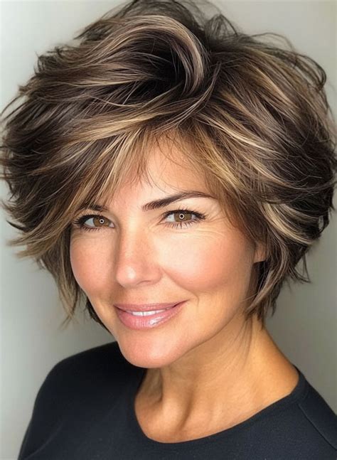 38 Pixie Bob Haircuts For Woman Over 50 Textured Brunette Bixie With