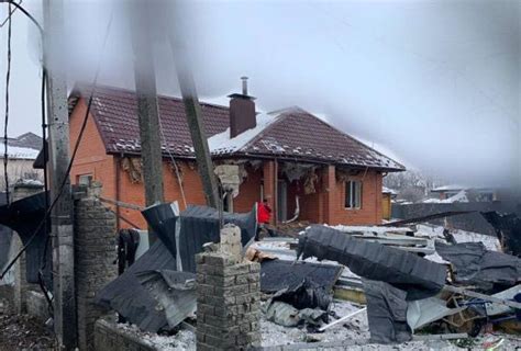 მედიის ცნობით რუსეთის სარაკეტო იერიშების შედეგად უკრაინაში დაიღუპა