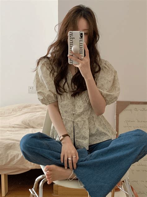 여름신상🌴 모브 콩단추 반팔 블라우스