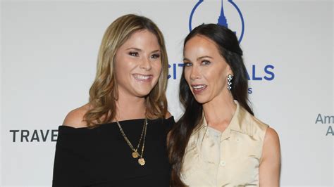 Todays Jenna Bush Hager Poses In Rare Photo With Reclusive Twin Sister