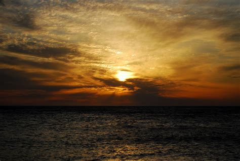 무료 이미지 바닷가 바다 연안 대양 수평선 구름 태양 해돋이 일몰 햇빛 육지 웨이브 새벽 분위기