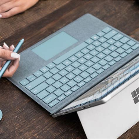 Surface Pro7plus Core I7 16g 256g Wifi سرفیس پرو7پلاس همراه با کیبورد