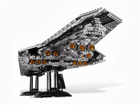 Bricker 組裝玩具，來自 Lego 10221 Super Star Destroyer