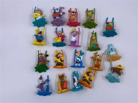 Colección Hanna Barbera 19 Personajes 90´s Cajita Sonrics