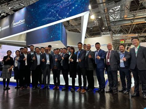 K Fair Nice Show Kai凯 Hong洪