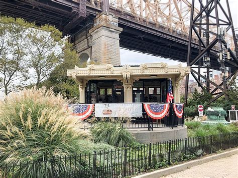Inside Adorable Visitors Center On Roosevelt Island A Hidden