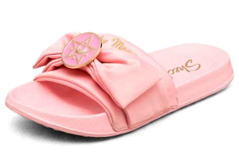 Skechers crea línea de sandalias inspirada en Sailor Moon Moda y Estilo
