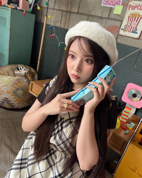 Nmixx Pics On Twitter NMIXX Official Instagram Update With Jiwoo 1 2