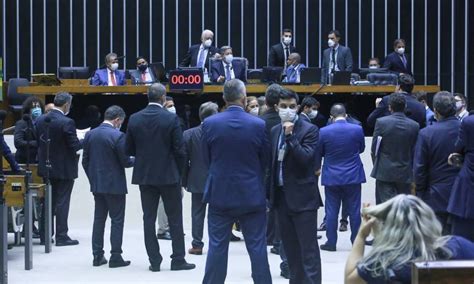 Congresso Derruba Veto De Bolsonaro E Retoma Fundo Eleitoral De Até R