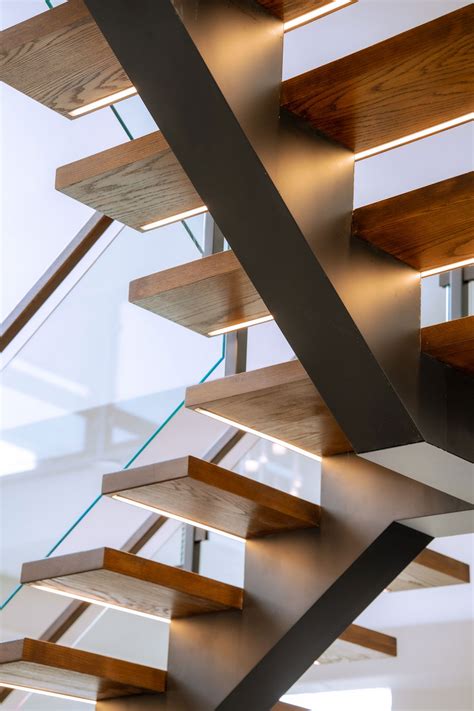 Nova Steel Stringer Mono Beam Stairs Deslo Stairs