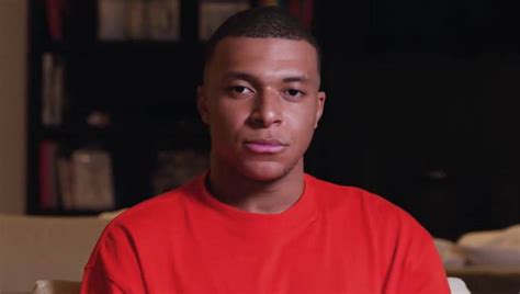 Oficjalnie Kylian Mbappe żegna się z PSG