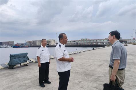 驻市海洋发展局纪检监察组：压实监管责任，护航平安开渔