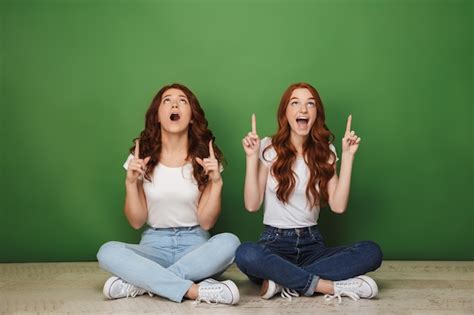 Premium Photo Portrait Of Two Smiling Young Redhead Girls
