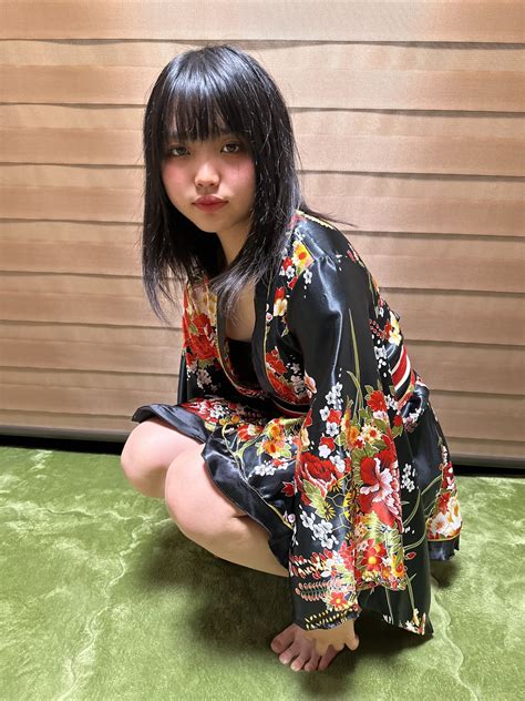 こころン💜🍓 On Twitter 明日のライブは衣装リクエストで1番多かった花魁コスプレでライブ配信します ️お楽しみに😃