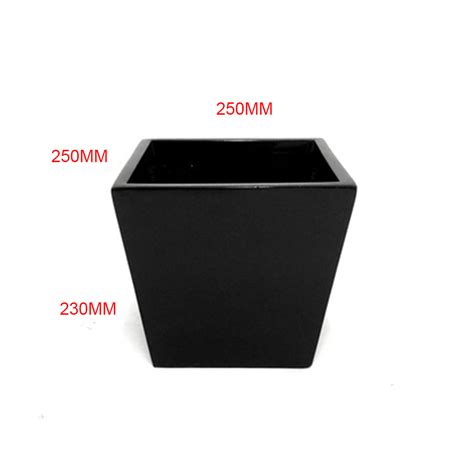 Decorative Pots And Troughs