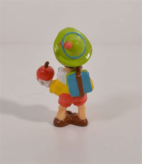 2 25 Pinocchio Apple And School Books Pvc Plastic Action Figure Disney