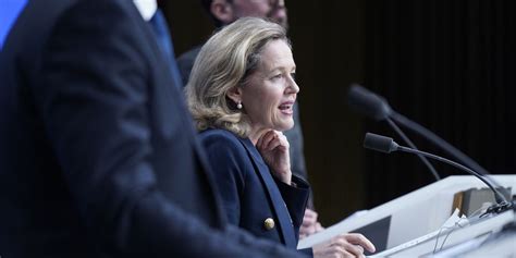 Eu Strikes Deal To Curb Public Debt Wsj