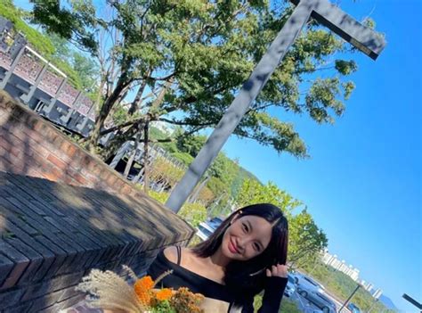 220929 Alice Do A Instagram Update Kpopping