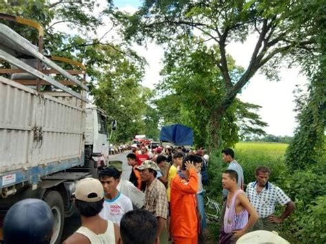 ရန်ကုန် ပြည်ကားလမ်းတွင် ၁၀ တန်းကျောင်းသူ ၃ ဦး ကားတိုက်ခံရ၊ ၂ ဦး သေ