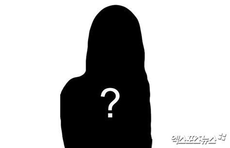 아이돌이라고 Jdb엔터 대표 걸그룹과 불륜설 파장…지하돌 대체 뭐길래 [엑s 이슈] Zum 뉴스