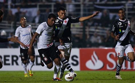Corinthians X Vasco Esporte Fotografia Folha De S Paulo
